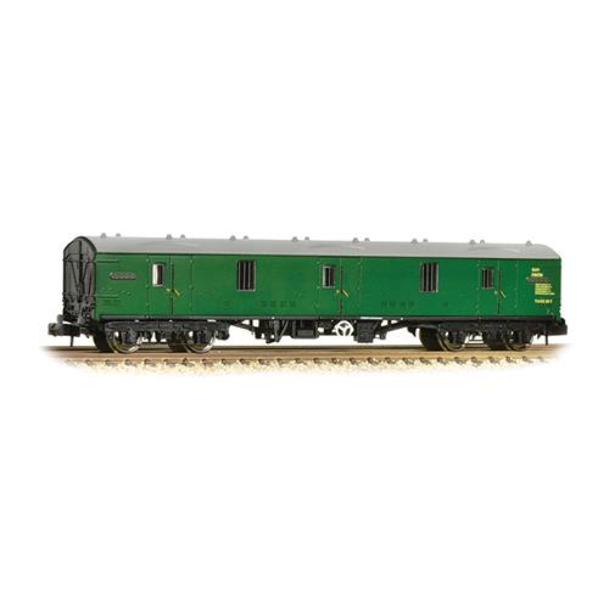 374-131A Br Mk1 Guv General Utility Van Br Green | Addlestone Models