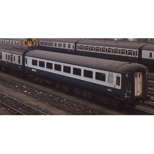 R4613 Br (Blue/Grey) Mk2E Open Standard Coach Hornby | Addlestone Models
